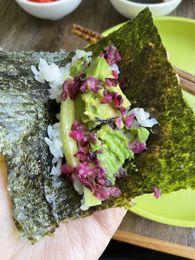 How To Make Sushi Tacos (Temaki) - Maki & Pizza